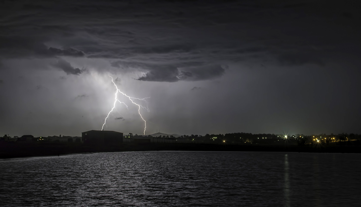 Getting caught in a storm | Tips & Resources | Bicycle Network