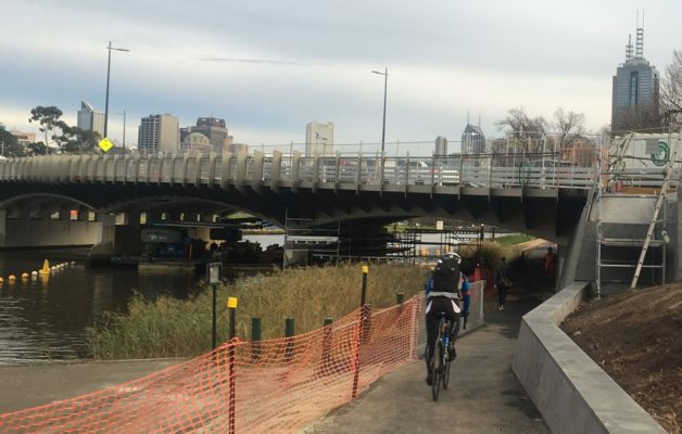 Swan Street Bridge reopens, again | Bicycle Network