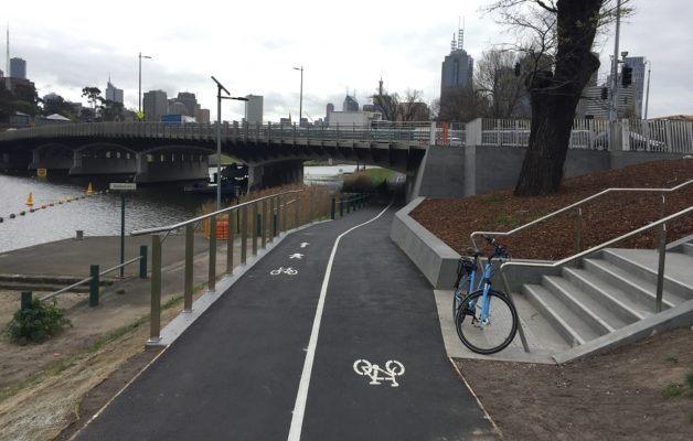 Swan Street Bridge reopens, again | Bicycle Network