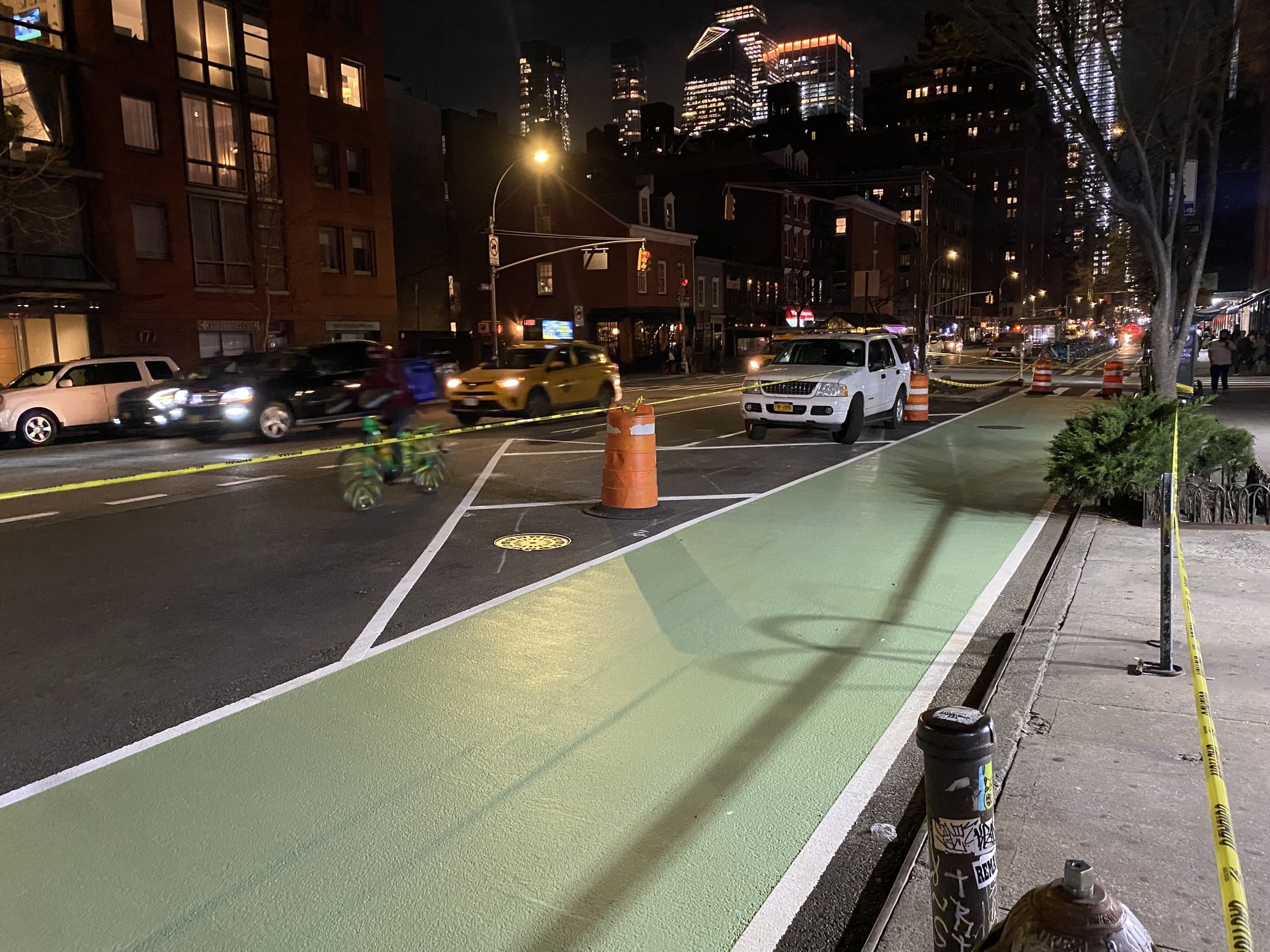 New York's wide new bike lanes create safer space for passing | Bicycle ...