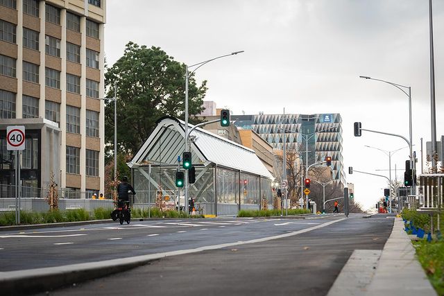 Grattan Street reopens to traffic | Bicycle Network